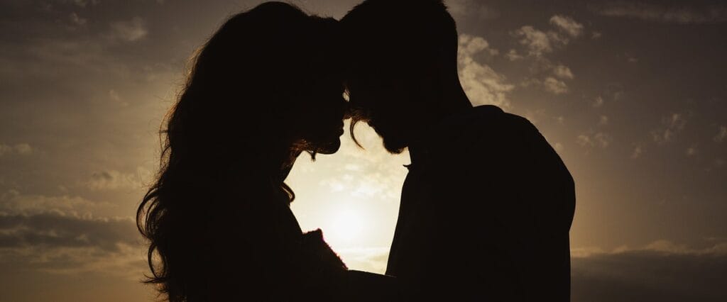 Five Pitfalls to Avoid for a Stronger Marriage Five Pitfalls to Avoid for a Stronger Marriage